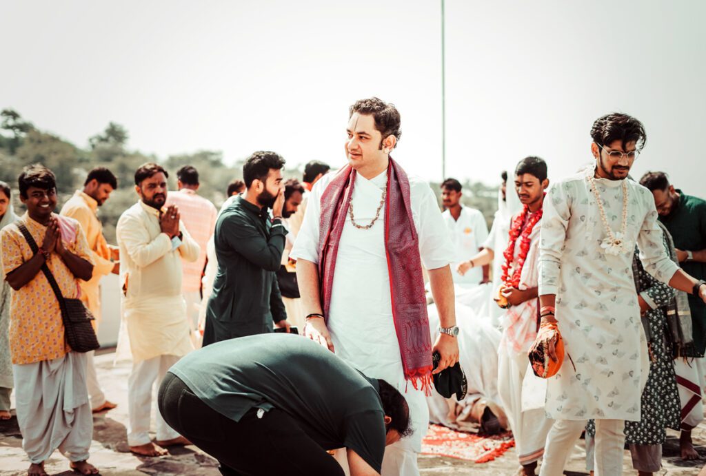 Shri Pundrik Goswami Ji – Shri Pundrik Goswami Ji
